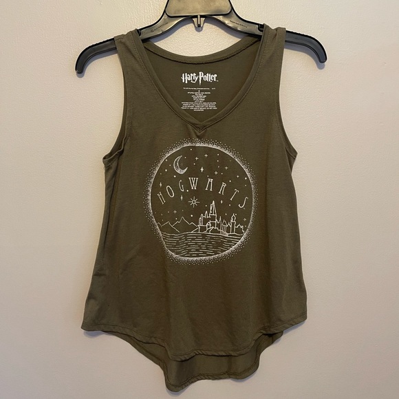 Tops | Harry Potter Hogwarts Tank Stop | Poshmark